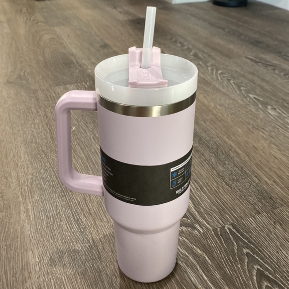 Stanley | Kitchen | Brand New Stanley Quencher 4oz | Poshmark